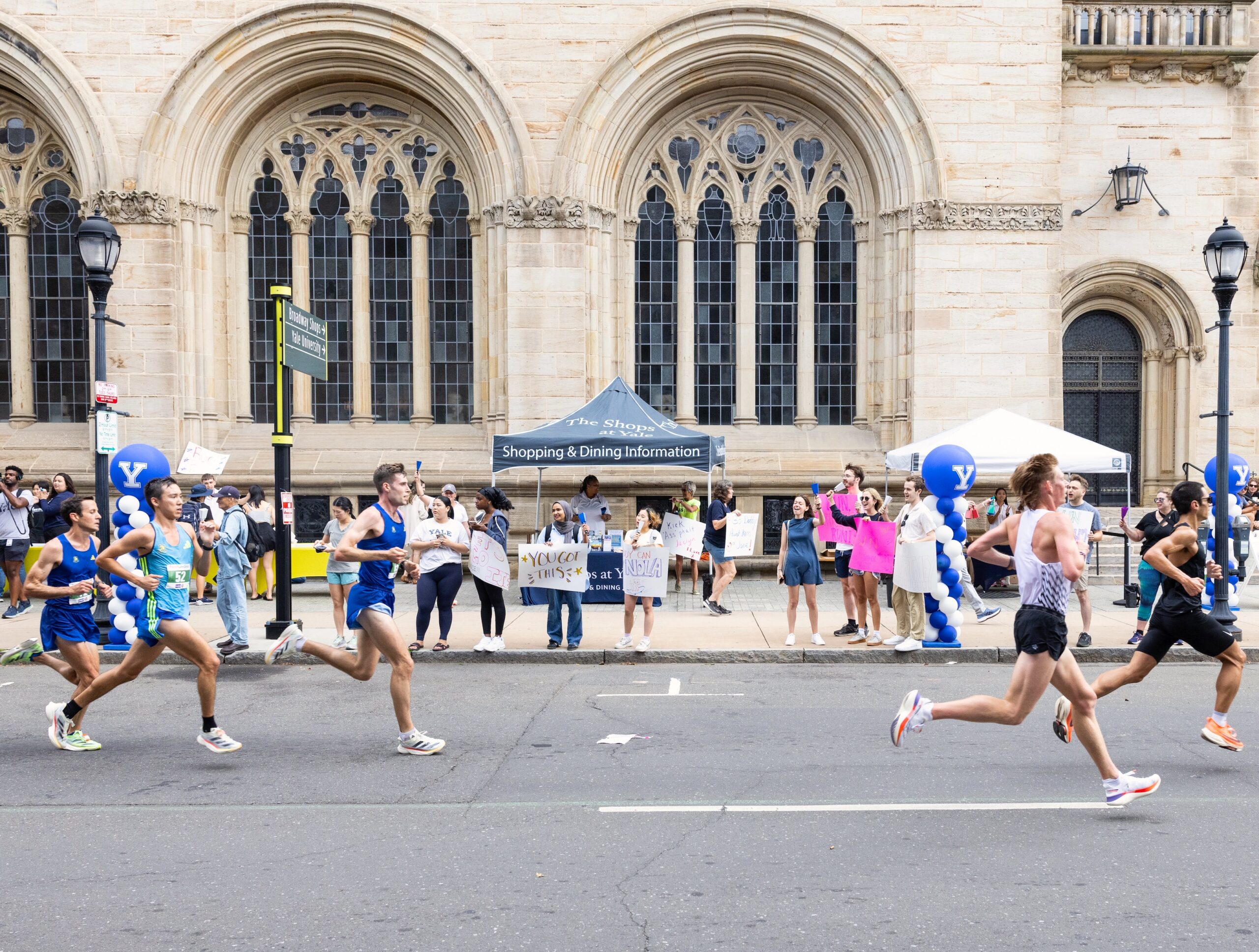Chapel Cheer Zone - Visit New Haven CT